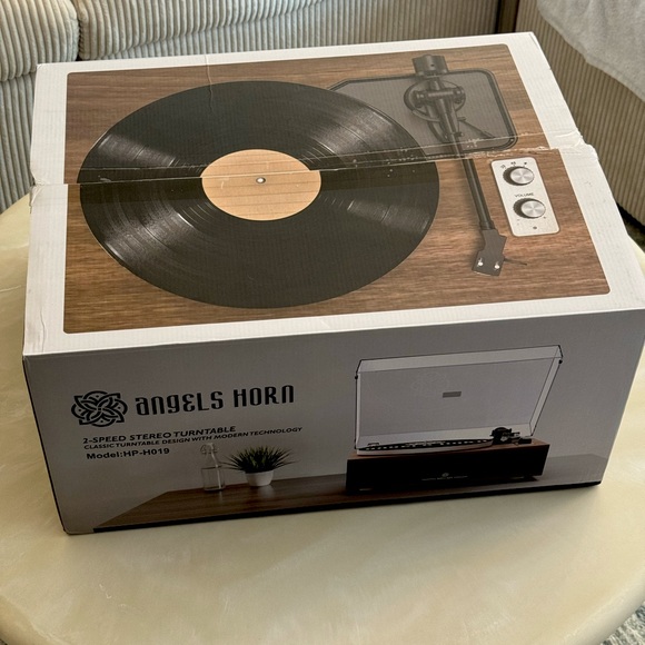 Angels horn | Art | Angels Horn 2 Speed Stereo Turntable Record Player ...